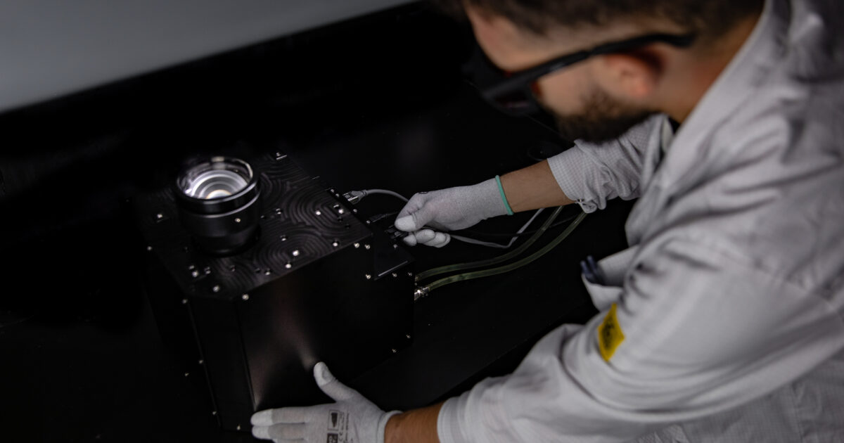 HELIOS X - Die leistungsstärkste UV Light Engine für high-speed ...